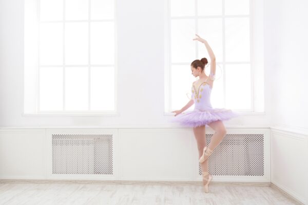 How to Do Ballet: A Simple Beginner’s Introduction
